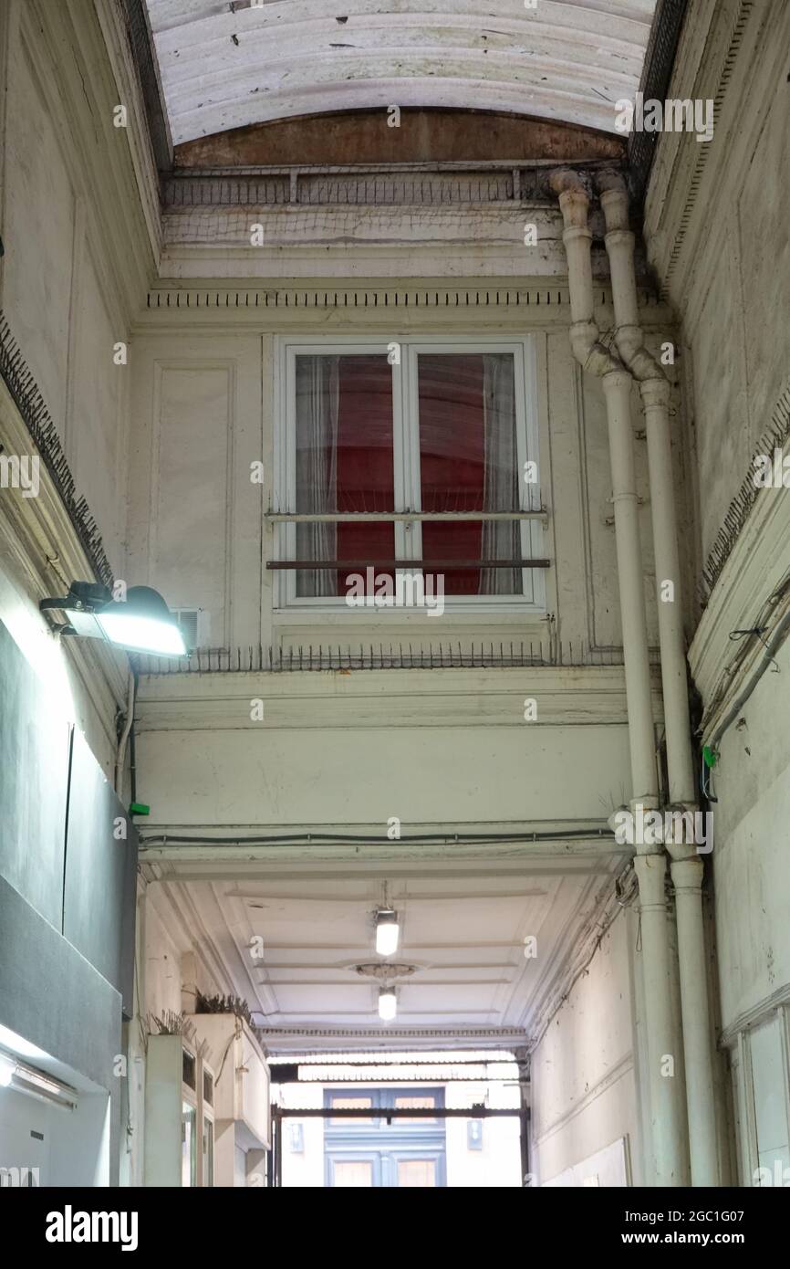 Paris, Passage Ponceau Stock Photo - Alamy