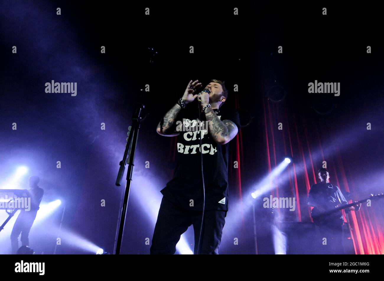 James Arthur Performing at Sheffield City Hall Stock Photo - Alamy