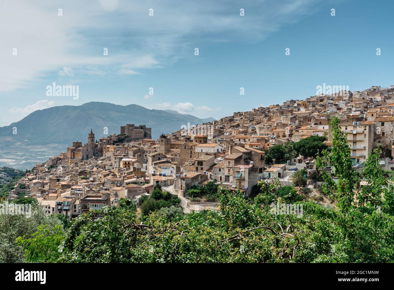 Caccamo sicily hi-res stock photography and images - Alamy