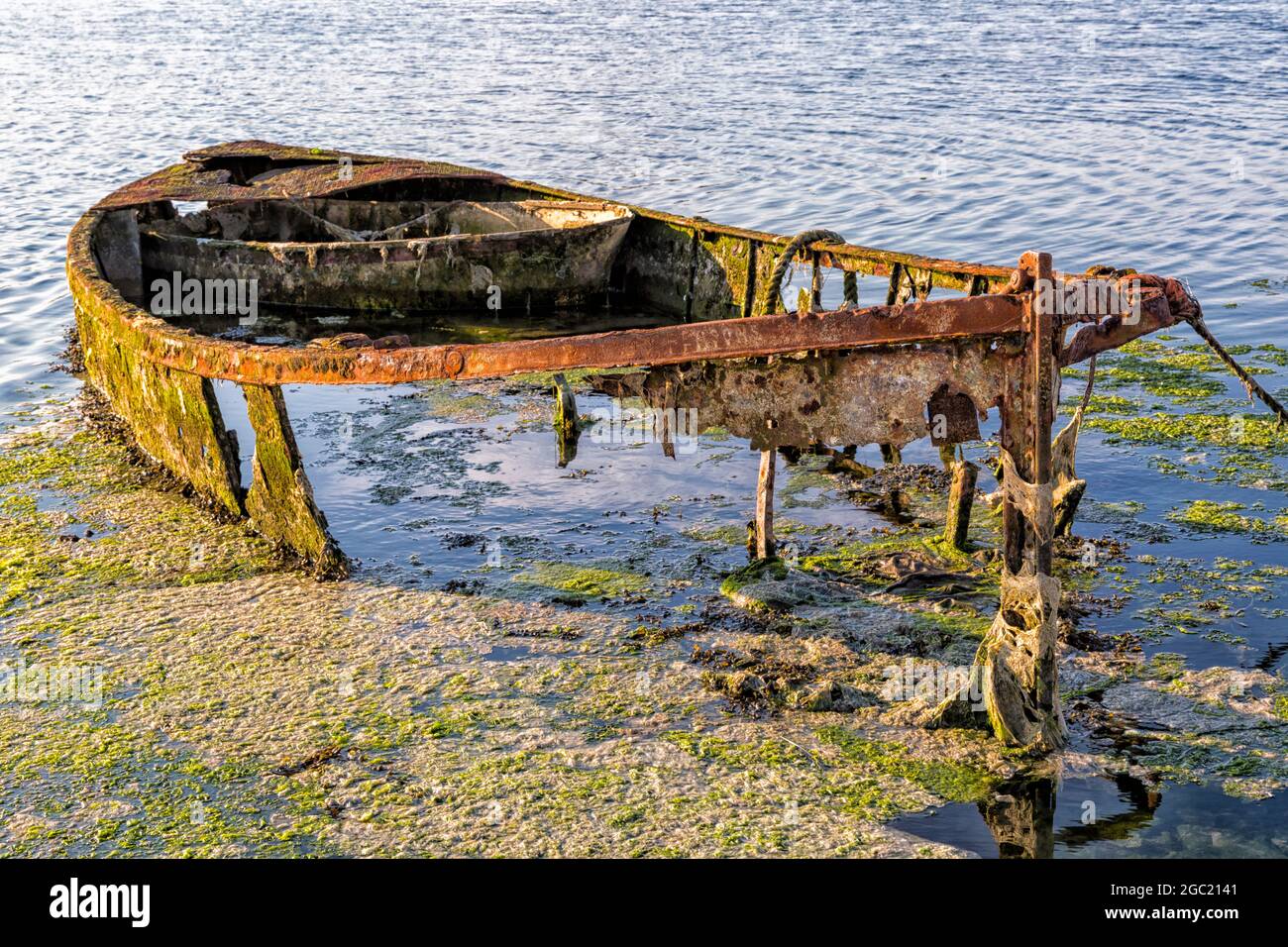 abandoned rusted rusty boat structure at Holes Bay, Hamworthy, Poole ...