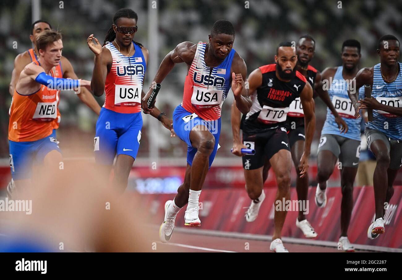 Tokyo, Japan. 6th Aug, 2021. Bryce Deadmon (C) of Team USA competes ...