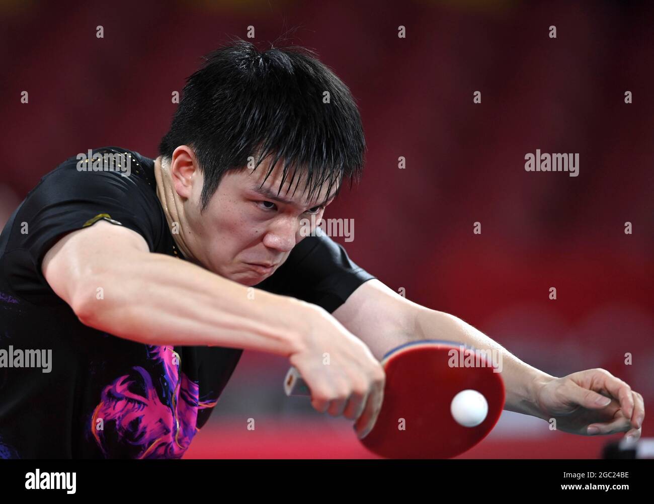 Tokyo, Japan. 6th Aug, 2021. Fan Zhendong of China competes during the ...