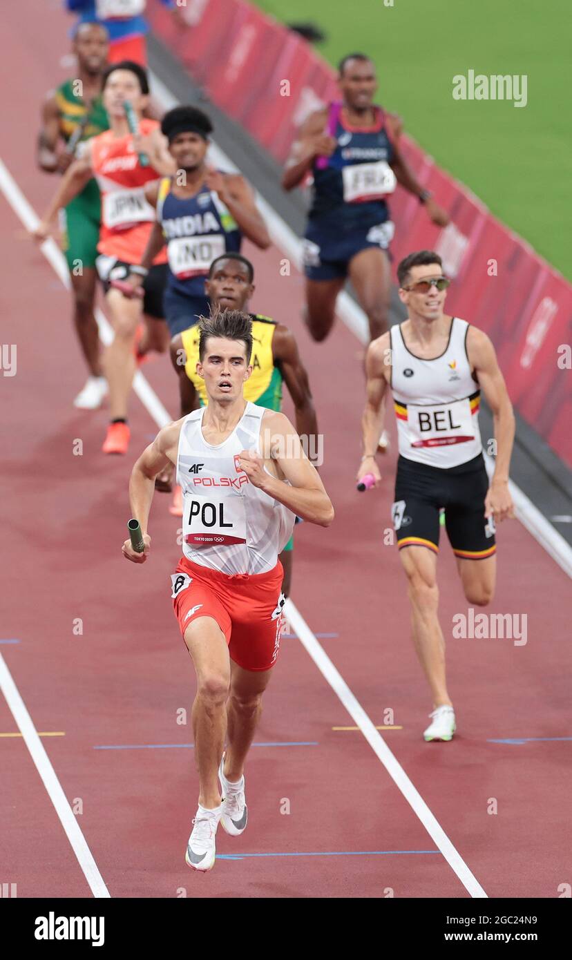 Tokyo, Japan. 6th Aug, 2021. Kajetan Duszynski (L) of Team Poland ...