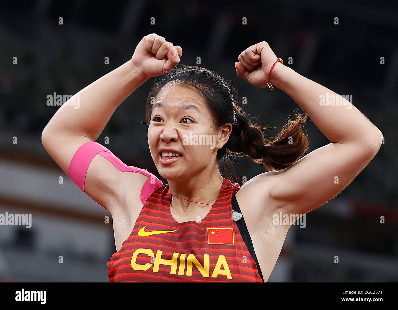 Tokyo, Japan. 6th Aug, 2021. Liu Shiying of China reacts during the ...