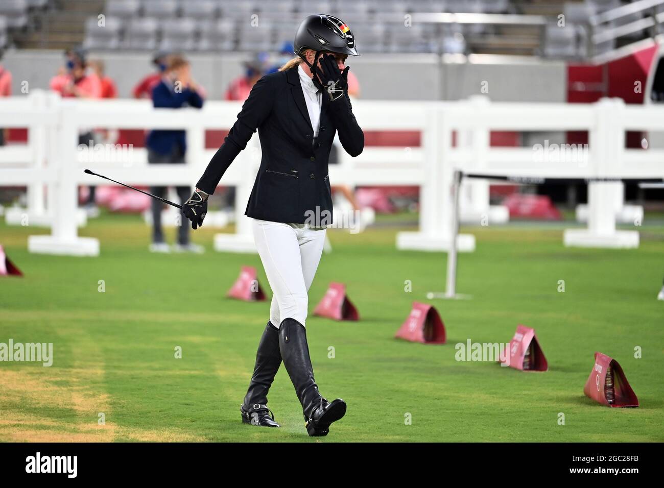 Annika schleu tokyo hi-res stock photography and images - Alamy