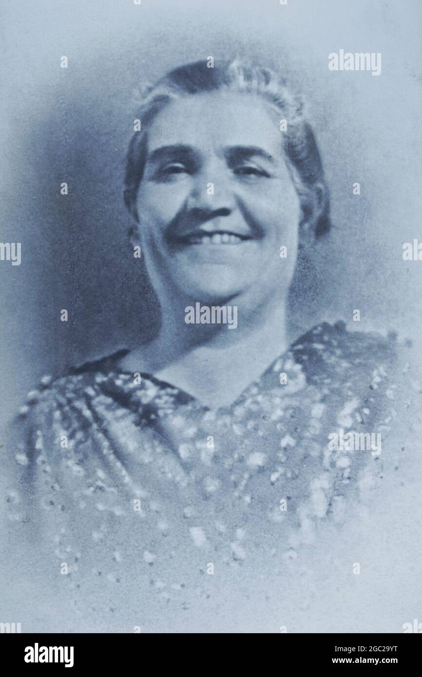 Olden days hi-res stock photography and images - Alamy