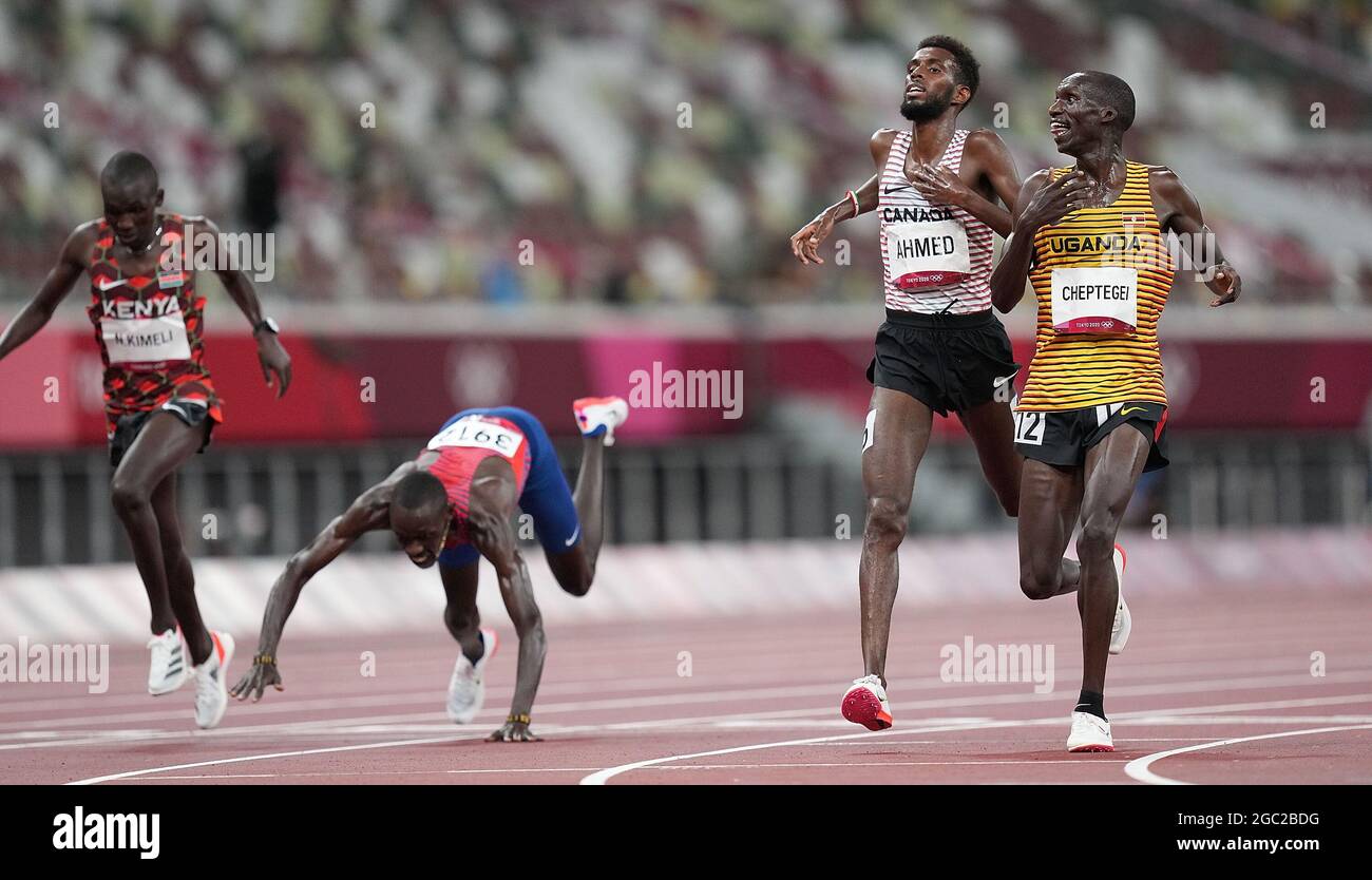 Tokyo, Japan. 6th Aug, 2021. Athletes compete during the Men's 5000m ...