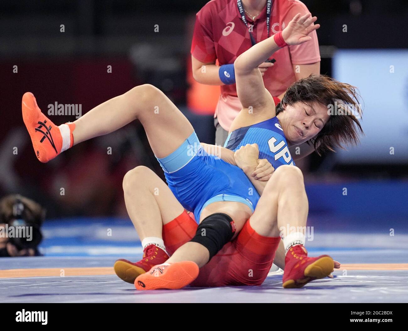 Tokyo, Japen, 06/08/2021, Japan's Mayu Mukaida (blue) and China's Pang ...
