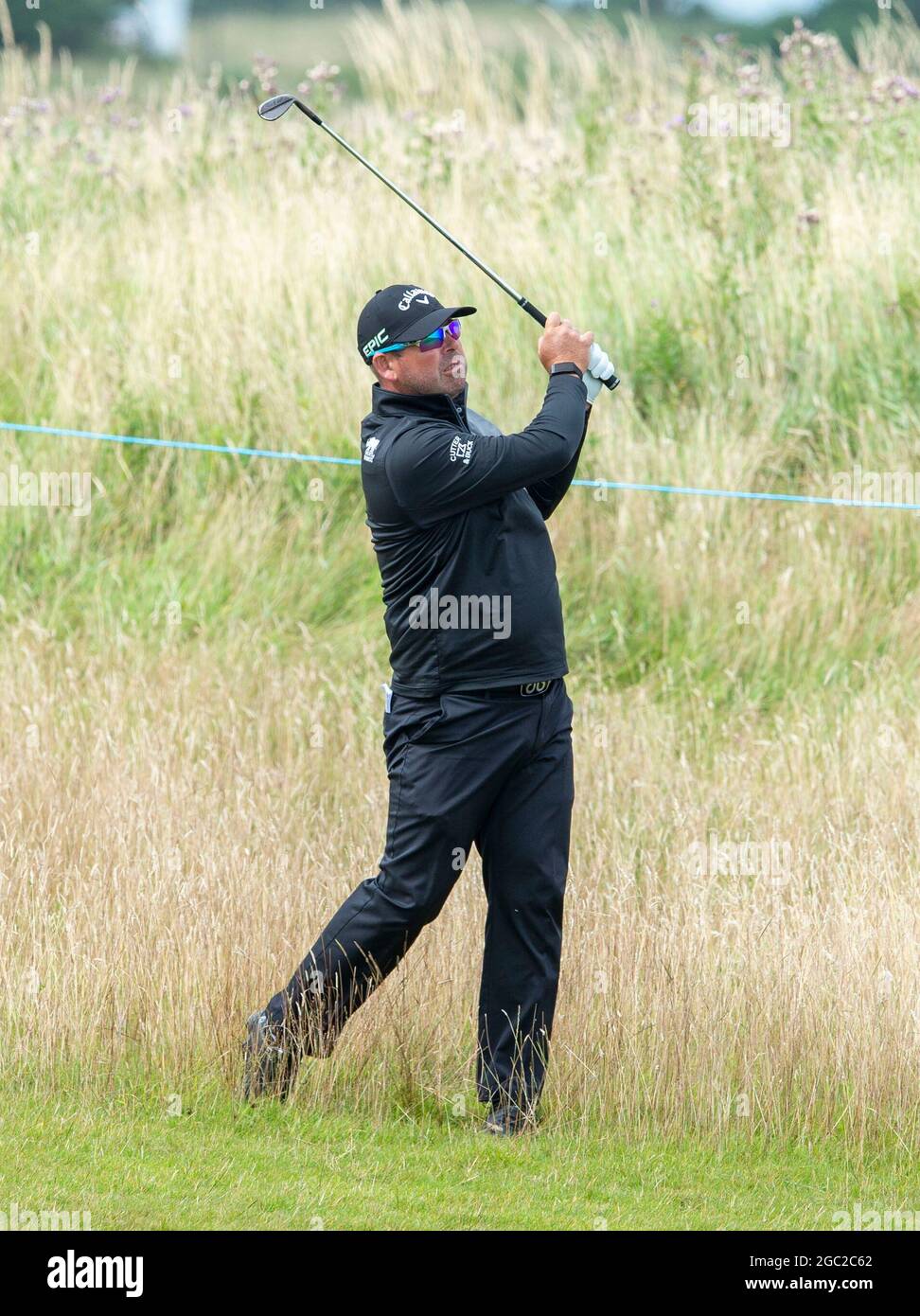 South Africa's Justin Walters plays his second shot to the 9th during ...