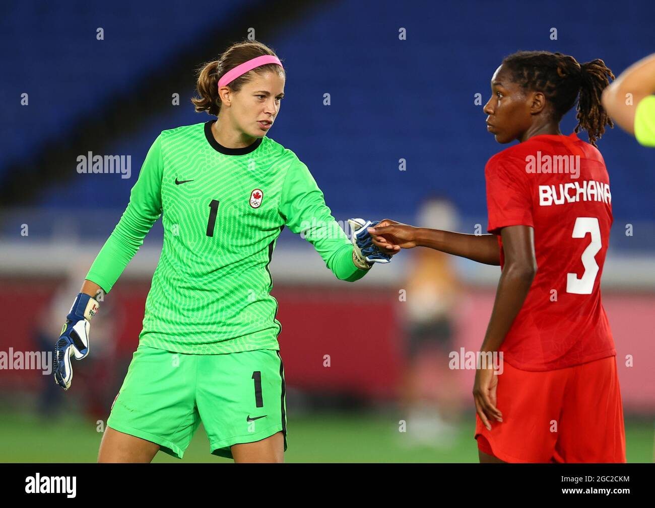 2020 canada soccer women olympics gold hi-res stock photography and ...