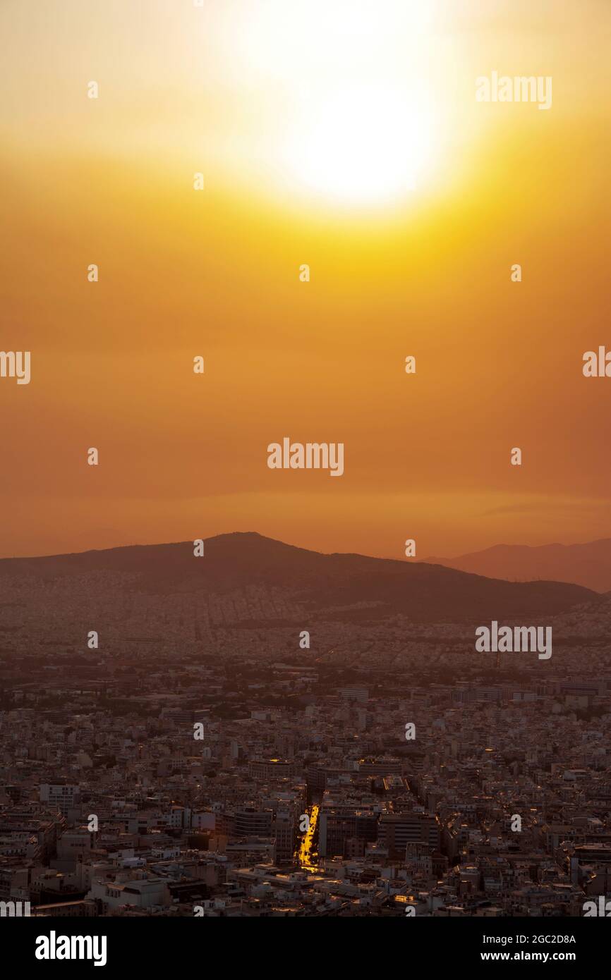 Urban air pollution athens hi-res stock photography and images - Alamy