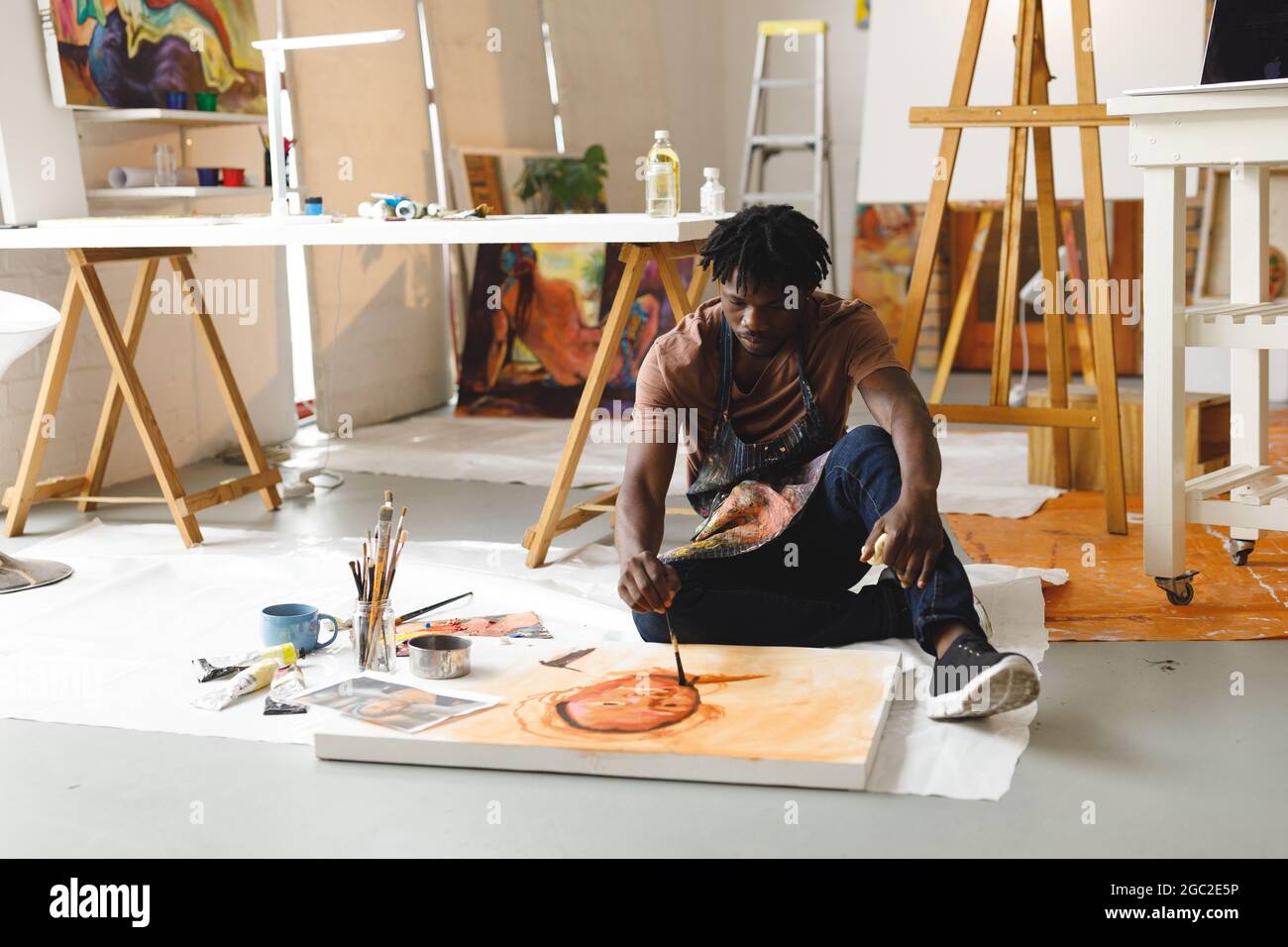 Happy At Work Painting High Resolution Stock Photography and Images - Alamy