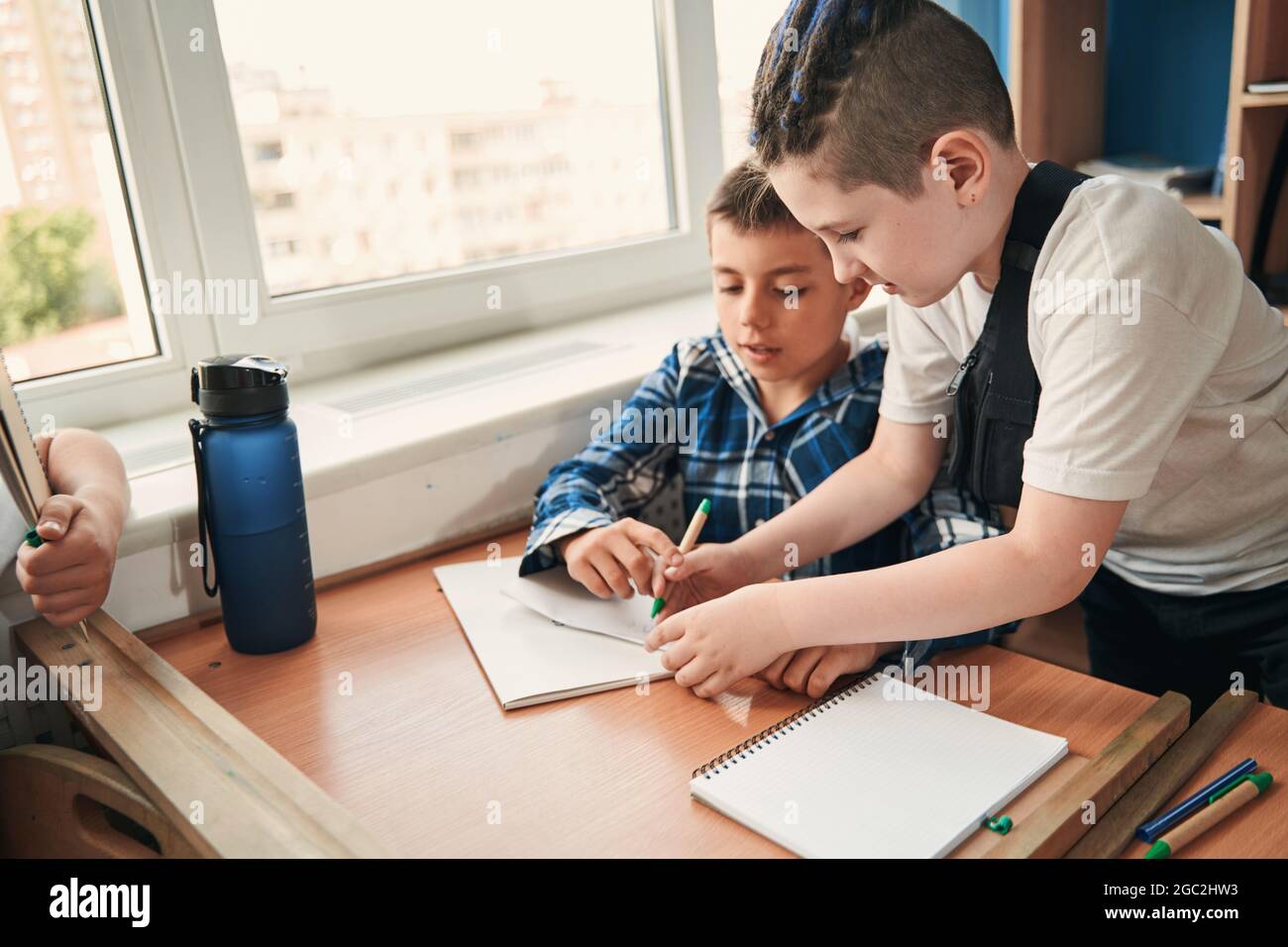 Best friend always ready to help when needed Stock Photo - Alamy