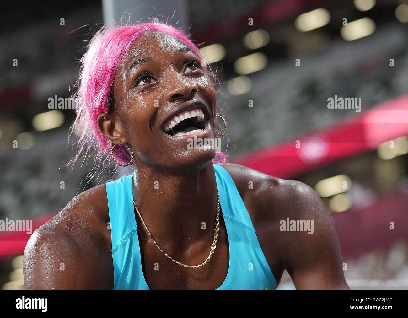 Tokyo, Japan. 6th Aug, 2021. Shaunae Miller-Uibo of Bahamas celebrates ...