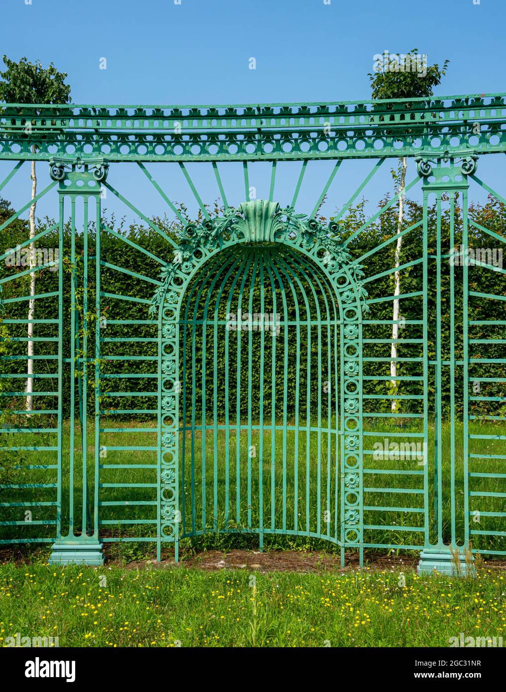 Historical Flower Trellis In The Palace Gardens Of Sanssouci Stock ...