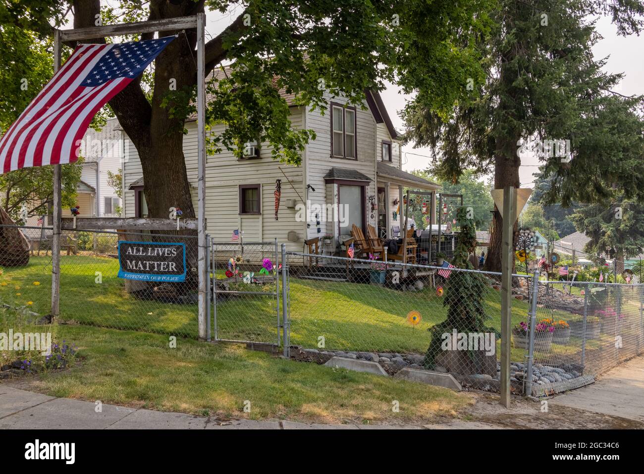 Palouse, house with sign "All Lives Matter Especially the Police ...