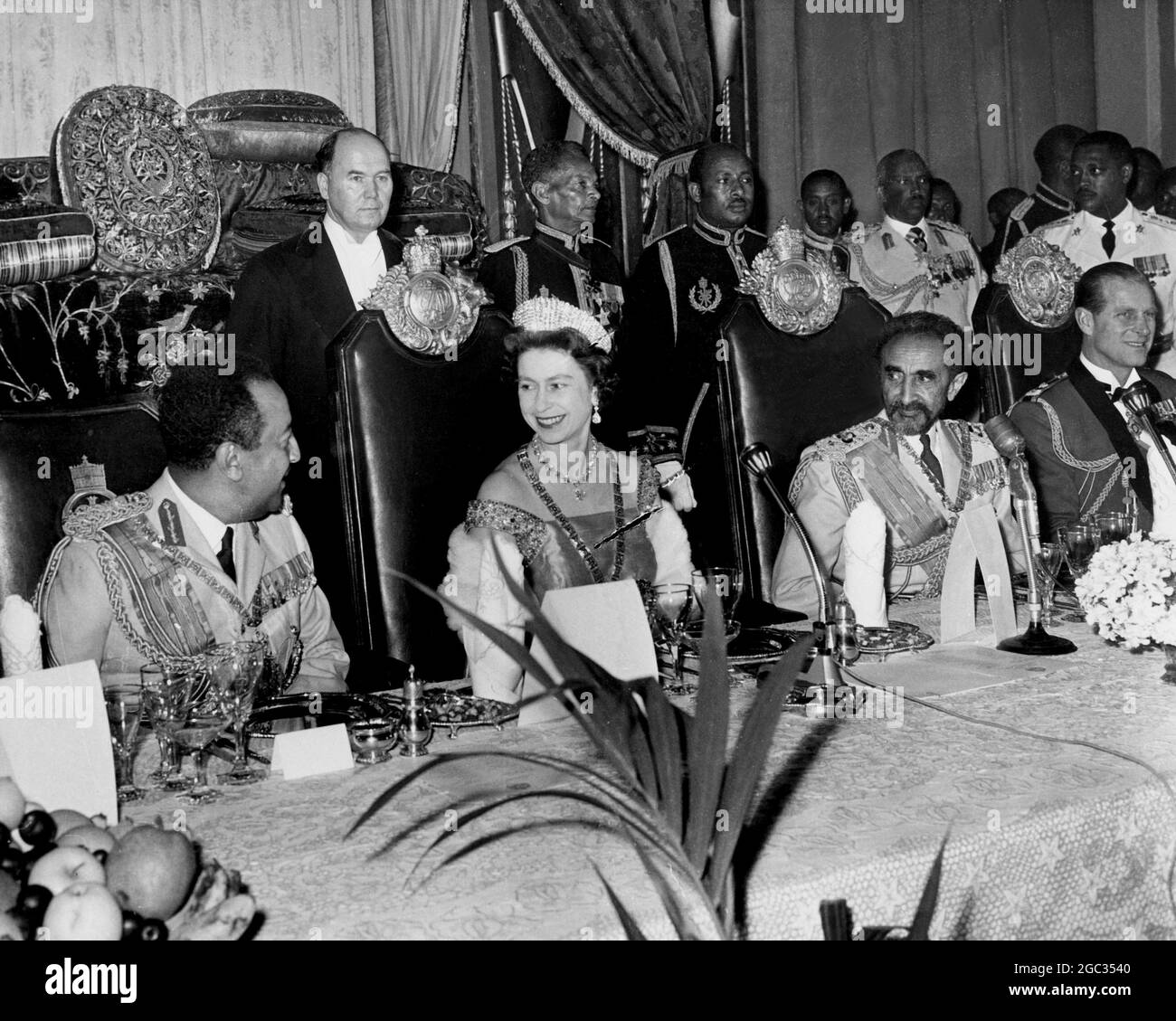 Queen Elizabeth II and Prince Philip attend State Banquet in Addis ...
