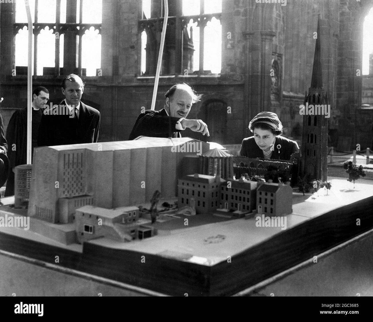 Coventry cathedral model Black and White Stock Photos & Images - Alamy