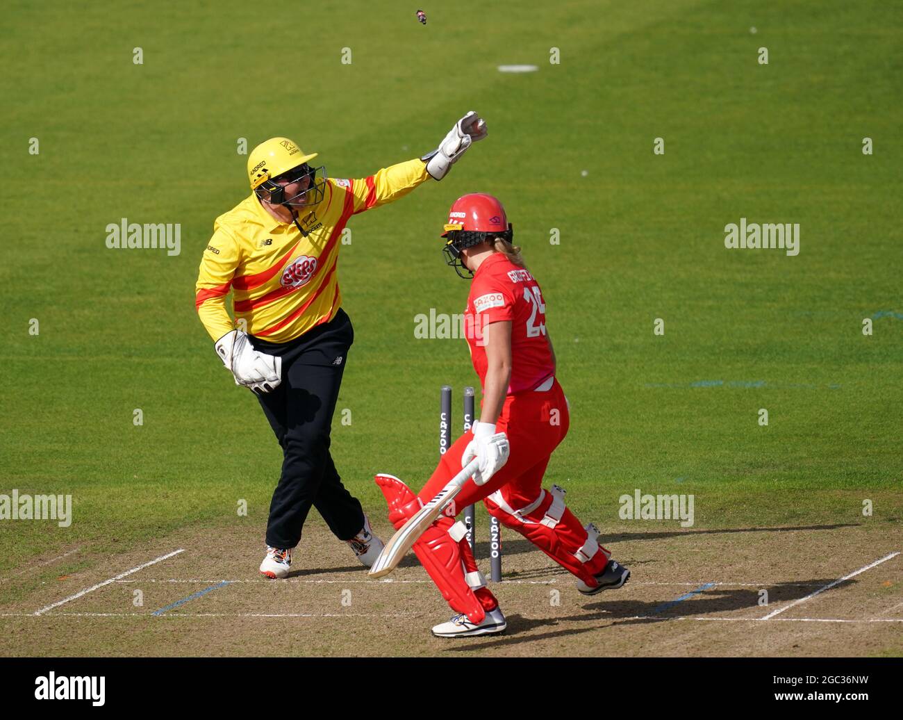 Alex griffiths cricket hi-res stock photography and images - Alamy