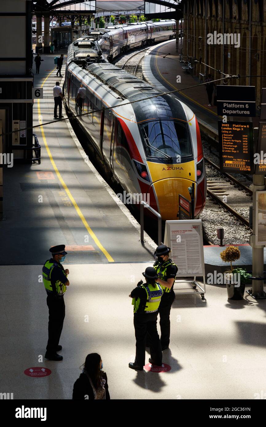 British transport police york hi-res stock photography and images - Alamy