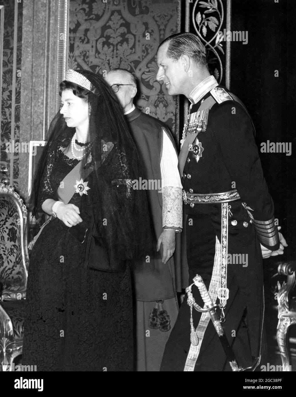 Papal apartments hi-res stock photography and images - Alamy