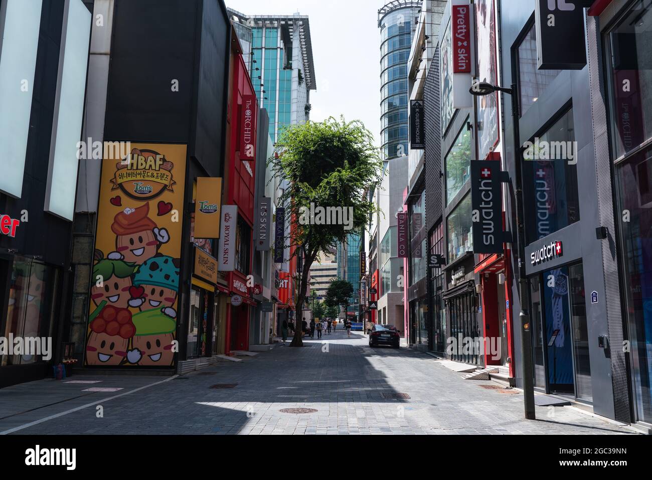Incheon street view hi-res stock photography and images - Alamy