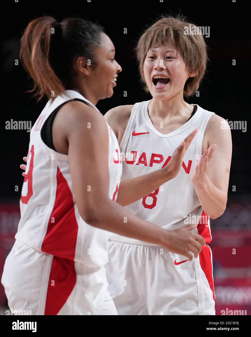 Saitama, Japan. 6th Aug, 2021. Takada Maki (R) of Japan competes during ...