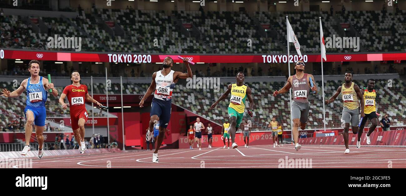 Tokyo, Japan. 6th Aug, 2021. Athletes compete during the men's 4x100m ...