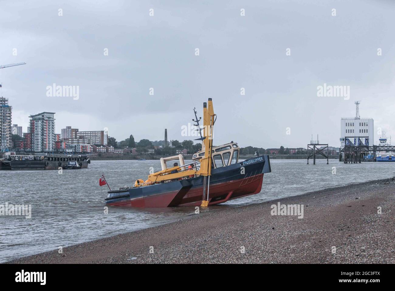 London, UK. 06 August 2021 MUDSKIPPER is a fully-mobile sculpture able ...