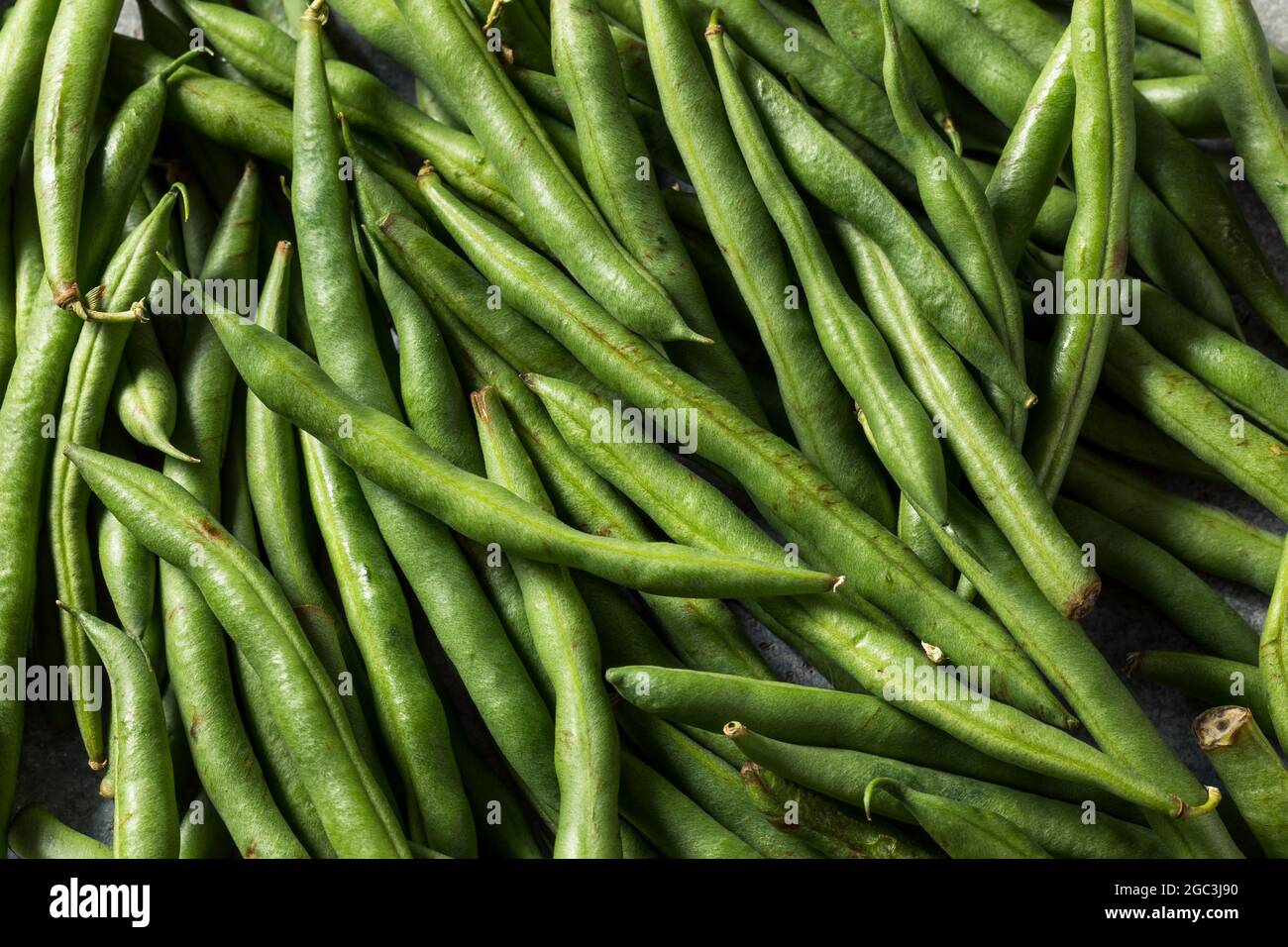Healthy Organic Raw French Green Beans Ready to Cook Stock Photo - Alamy