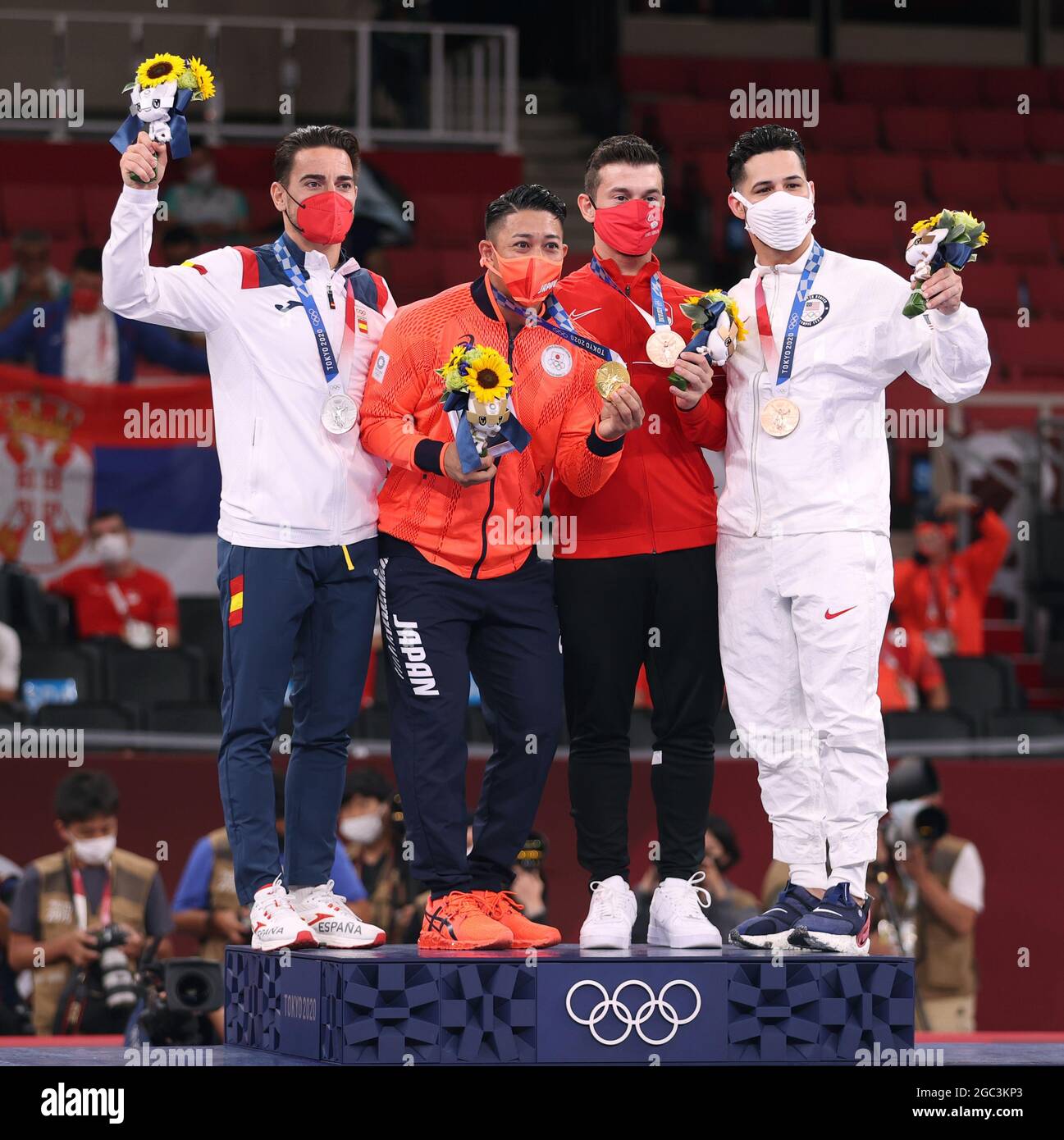 Tokyo, Japan. 6th Aug, 2021. (L to R) Damian Quintero of Spain, Kiyuna ...