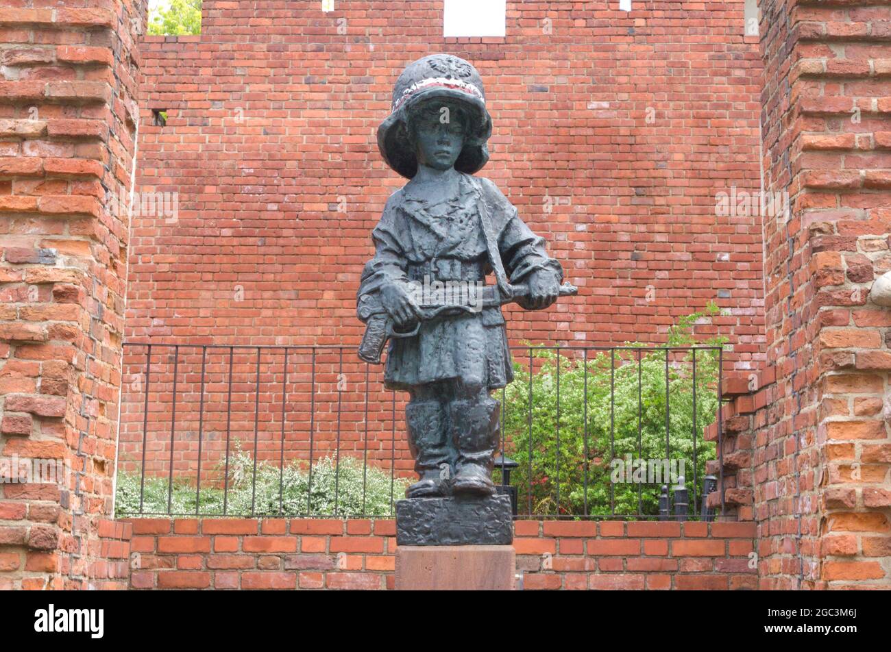 Little Insurrectionist monument in Warsaw, Poland Stock Photo - Alamy