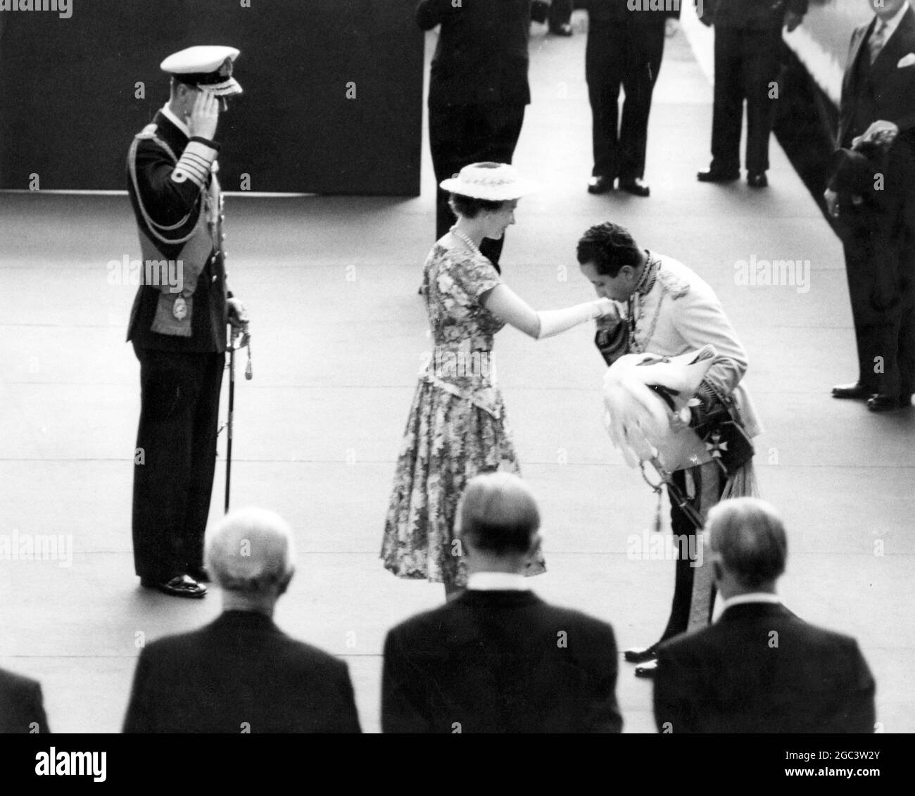 Iraq monarchy royal king royalty faisal ii hashemite hi-res stock ...