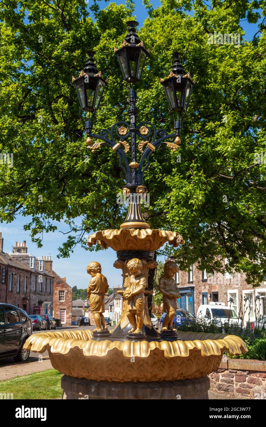 Victorian drinking water fountain hi-res stock photography and images ...