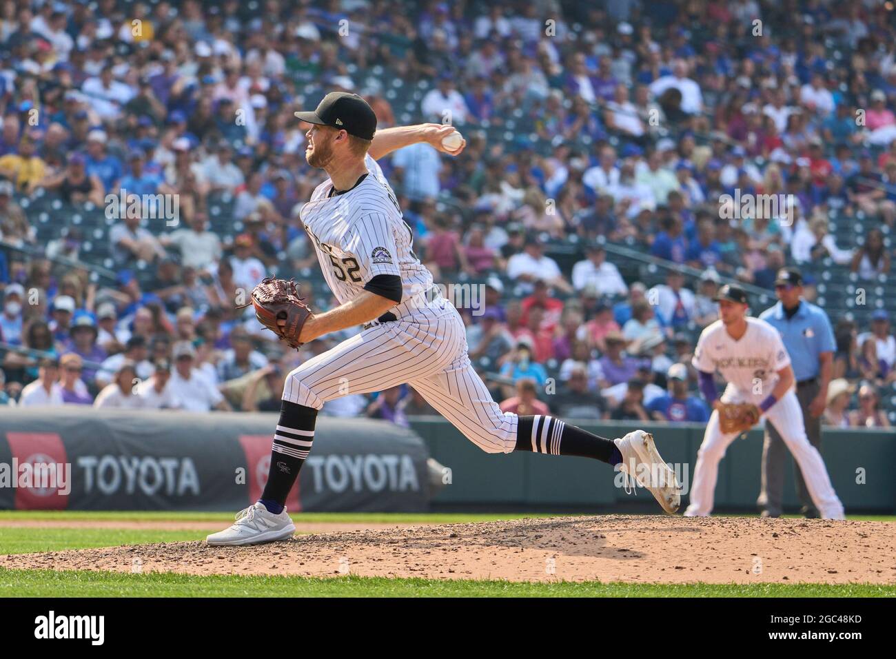 August 5 2021:Colorado Rockies pitcher Daniel Bard ((52) throws a pitch ...