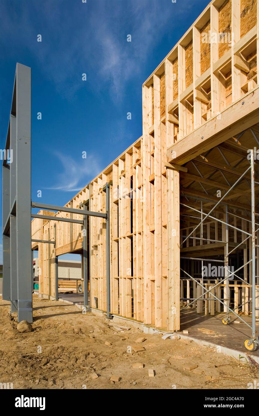 Work progress wooden framing beams hi-res stock photography and images ...