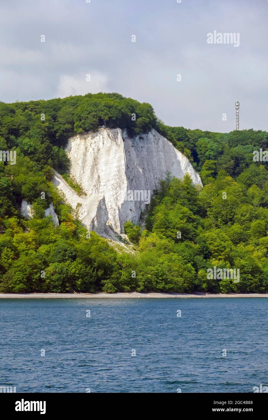 Sunny scenery around the chalk cliffs at island of Ruegen in Germany ...