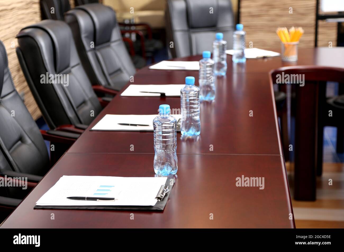 Interior of empty conference room Stock Photo - Alamy