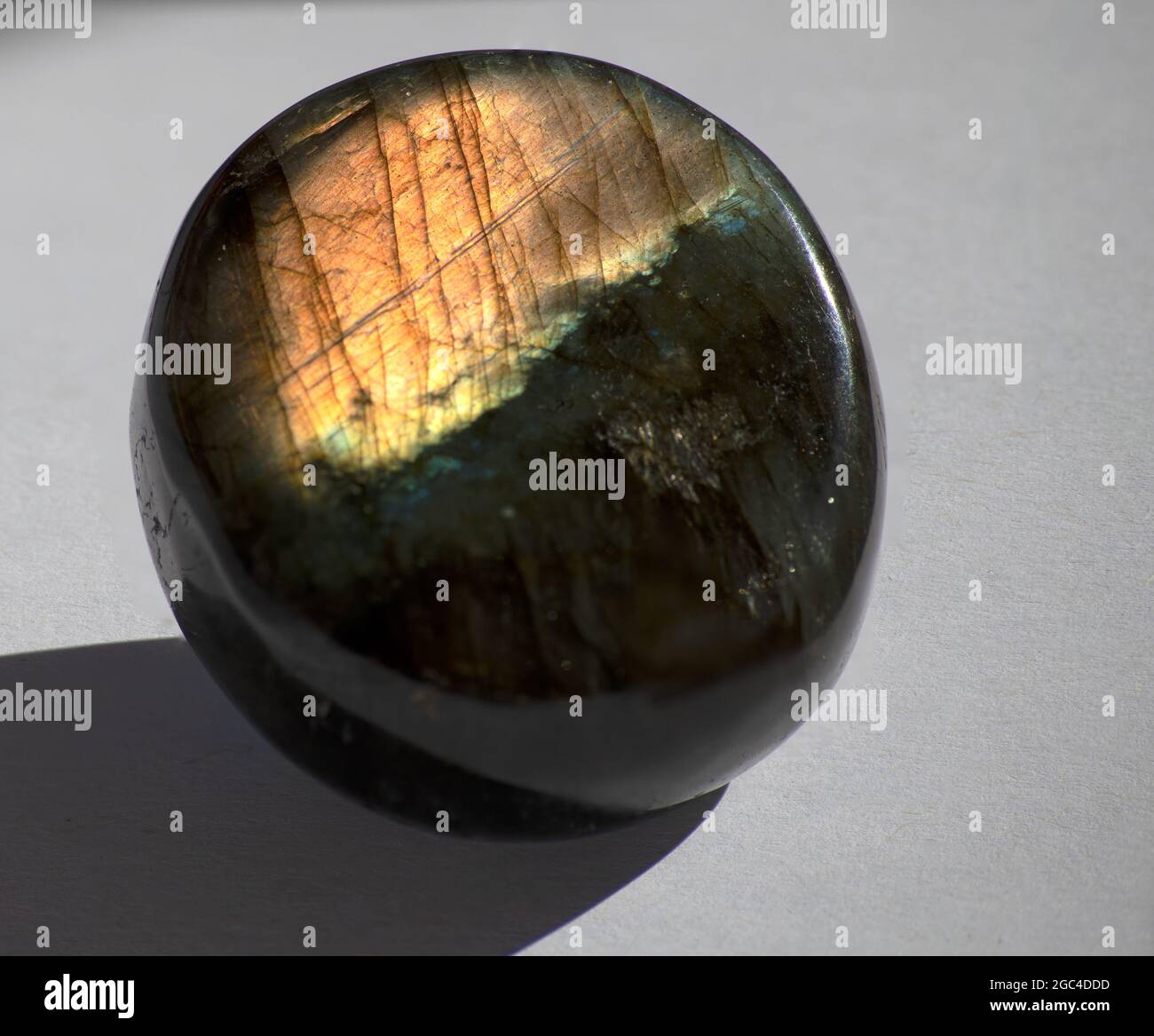 Orange labradorite hi-res stock photography and images - Alamy