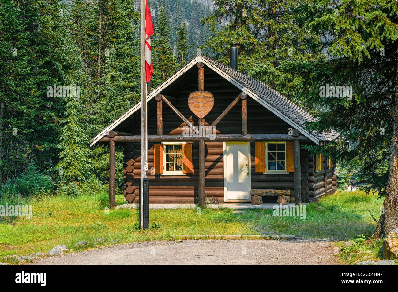 Warden Patrol cabin, Lake O'hara, Yoho National Park, British Columbia ...