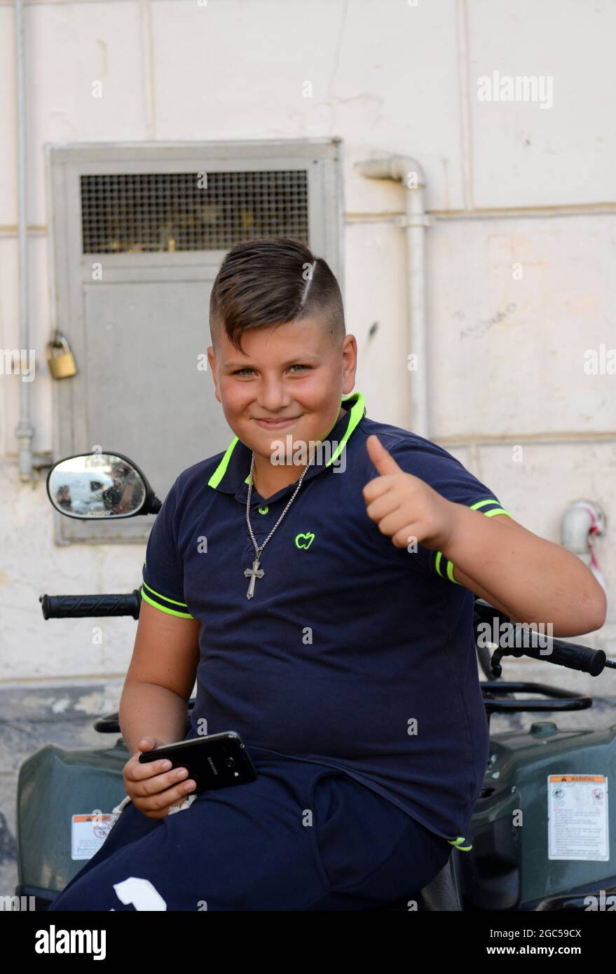 Italy boy portrait hi-res stock photography and images - Alamy