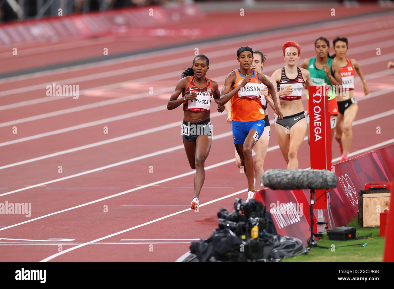 Tokyo, Japan. 6th Aug, 2021. Faith KIPYEGON (KEN), Sifan HASSAN (NED ...