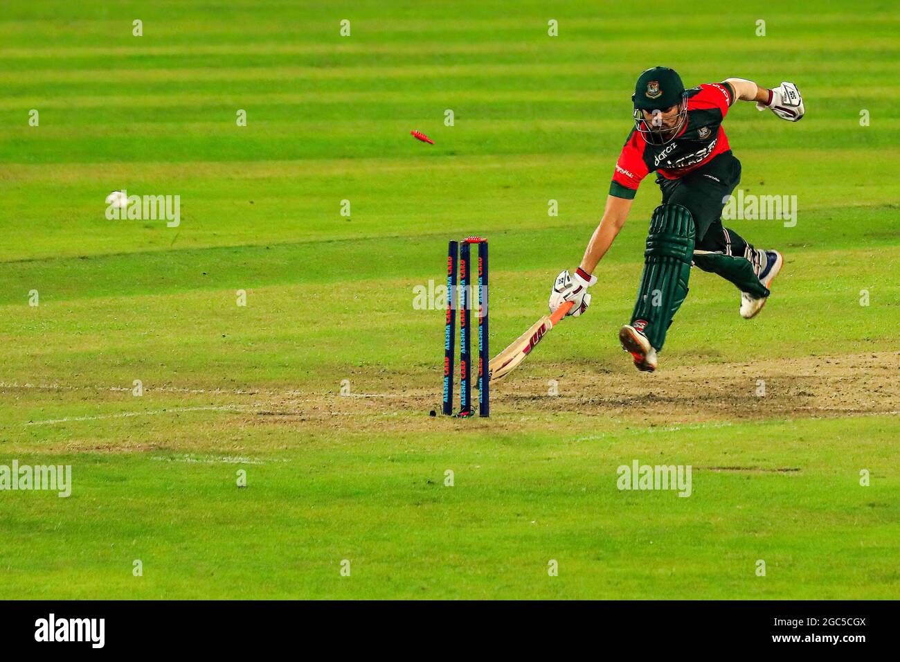 Bangladesh cricket player Nurul Hasan in action during the Third T20 ...