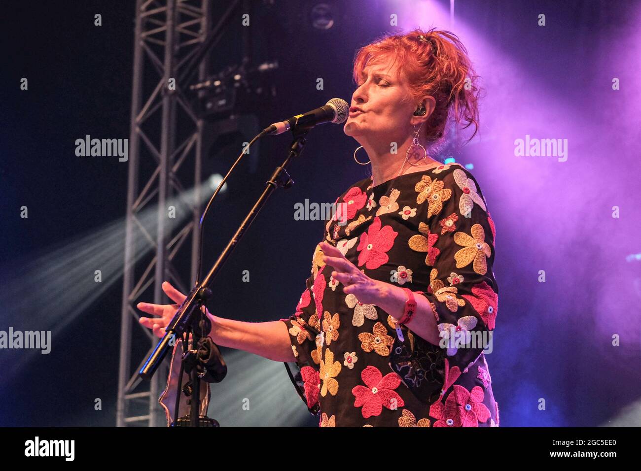 Sadenia eddi reader mbe hi-res stock photography and images - Alamy