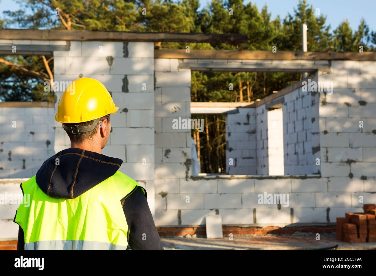 Porous concrete block hi-res stock photography and images - Alamy