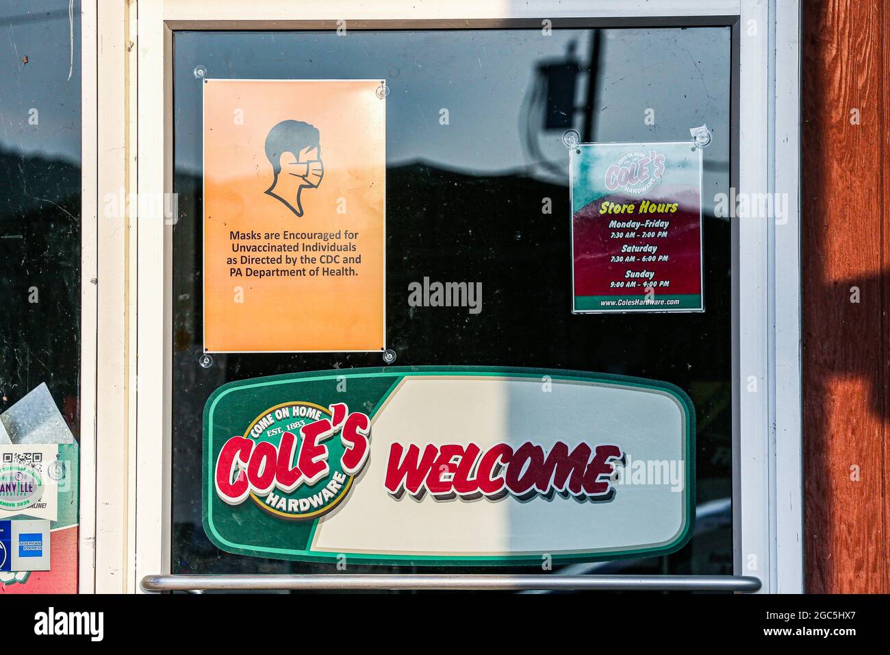 Coles hardware hi-res stock photography and images - Alamy
