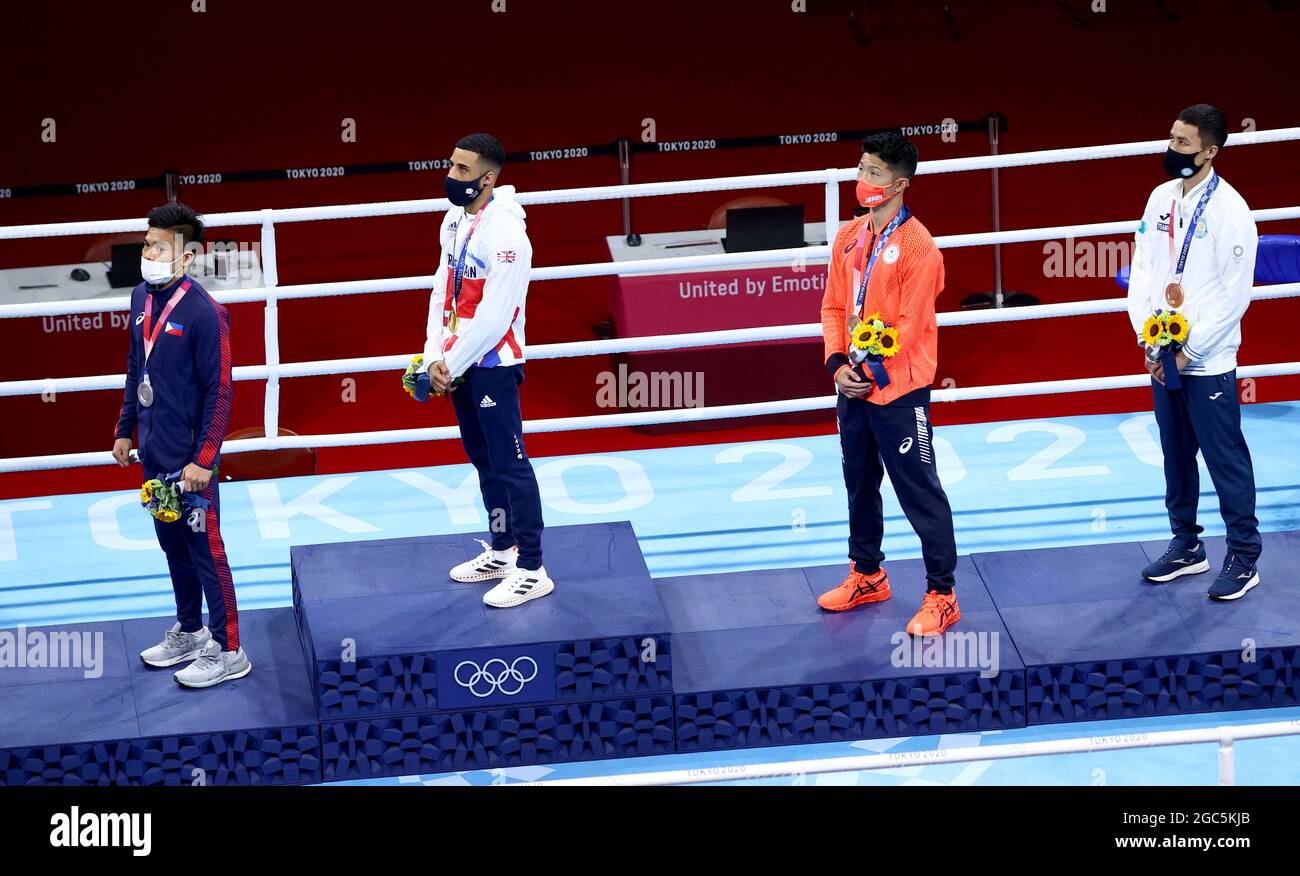 Boxing podium gold silver bronze hi-res stock photography and images ...