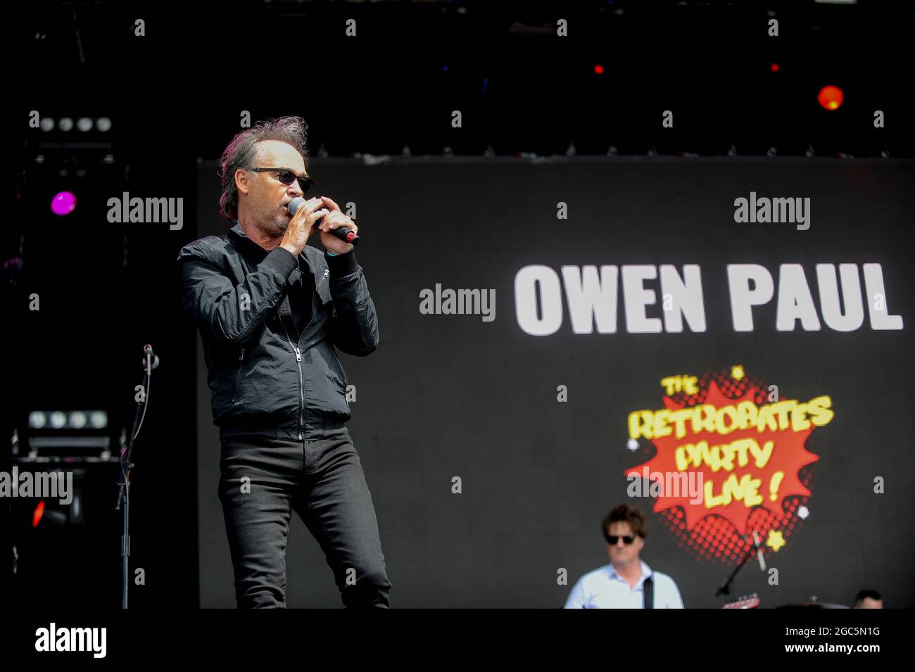 Scottish singer owen paul hi-res stock photography and images - Alamy