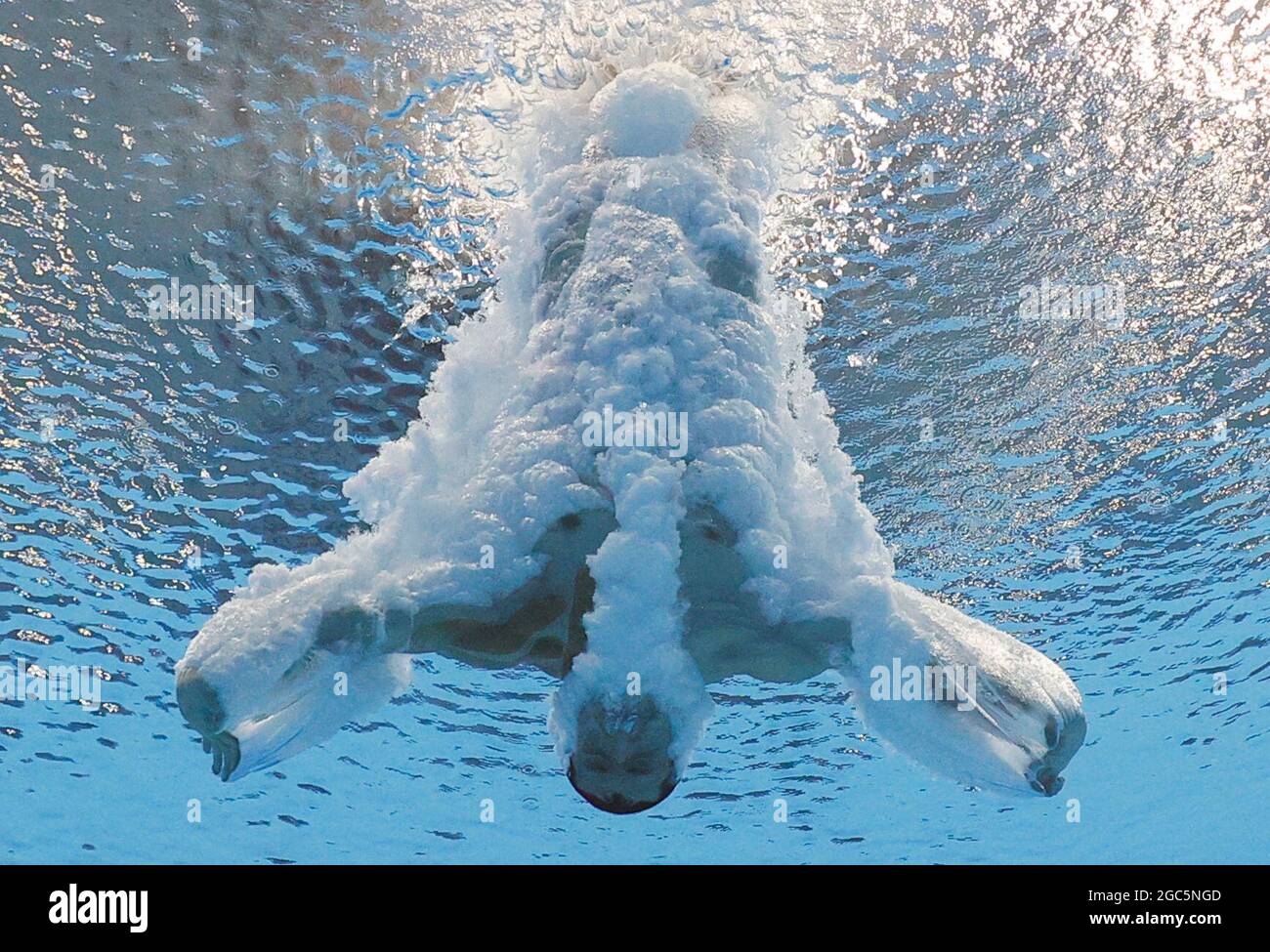 Tokyo olympics 2020 diving china hi-res stock photography and images ...