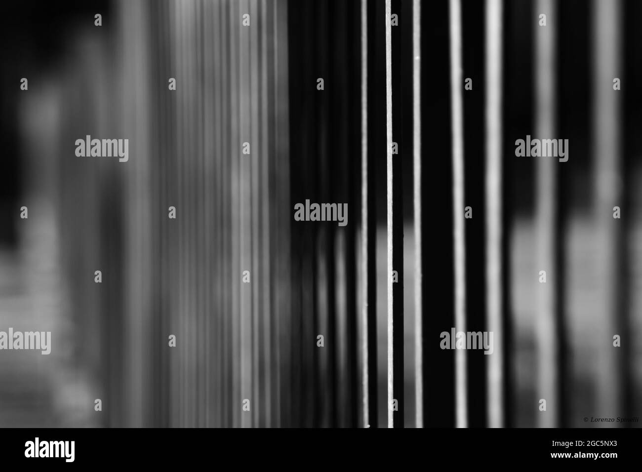 Grayscale shot of an abstract pattern with vertical bars Stock Photo ...